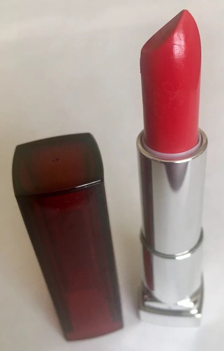 Maybelline Red Revolution