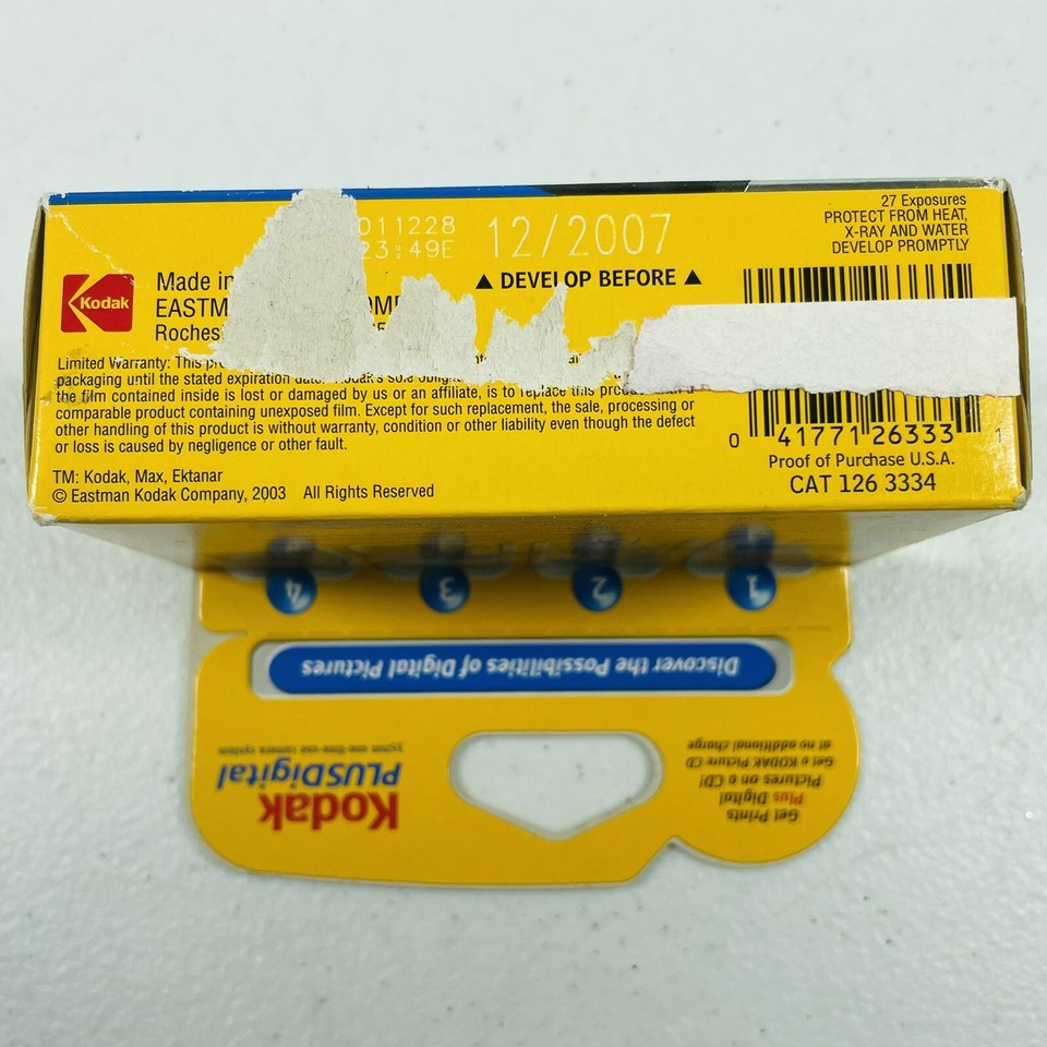 Kodak Plus Digital One Time Use Disposable 35mm Camera 27 ex Exp. 12/ ...