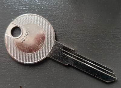 FOR AUDI SEAT SKODA VOLKSWAGEN TRANSPORTER KEY BLADE CUT FROM A PHOTO ...