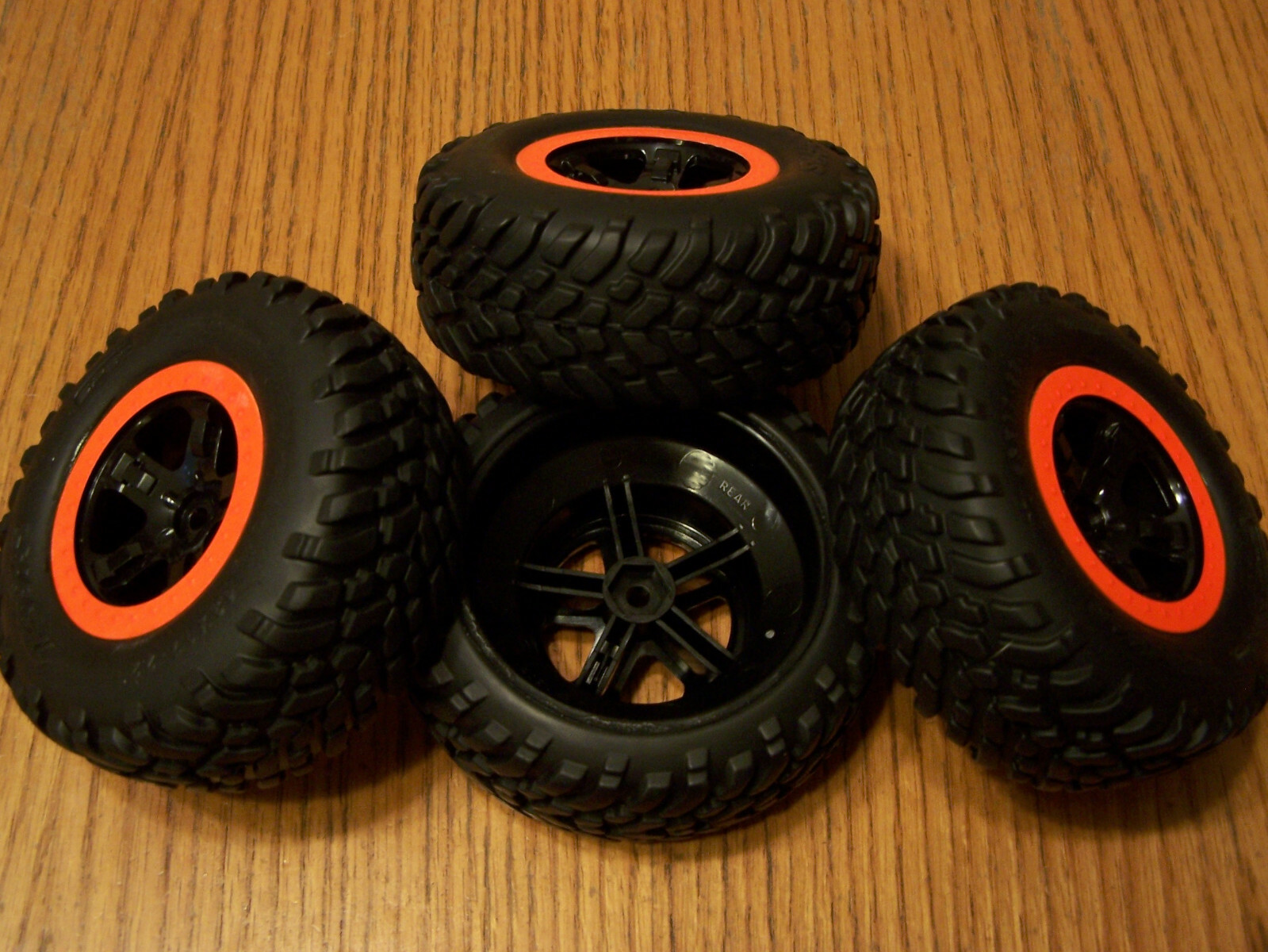 Fits Traxxas 1/10 Slash 4x4 Spec Tires Black Solid Spoke Wheels Orange ...