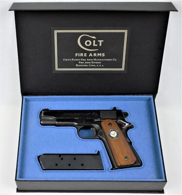 PISTOL GUN PRESENTATION CUSTOM DISPLAY CASE for COLT COMBAT COMMANDER ...