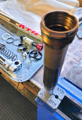 KYB Fork Cartridge Holder Tool 48mm Beta - Sherco - Rieju - Yamaha ...