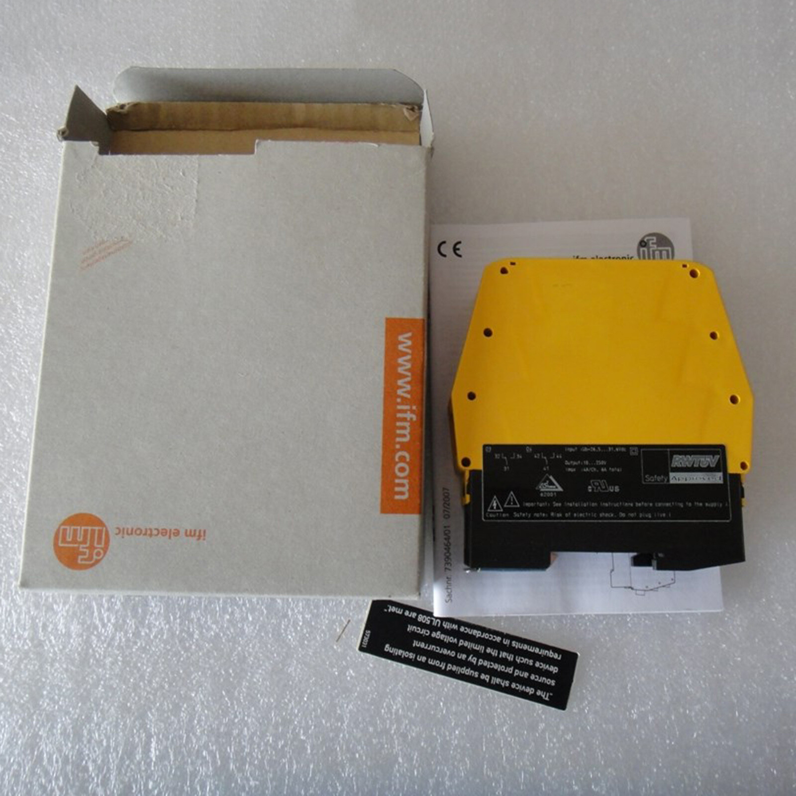 ifm+Electronics+AC009S+Safety+As-i+Module+EFECTOR+Smartline for sale ...