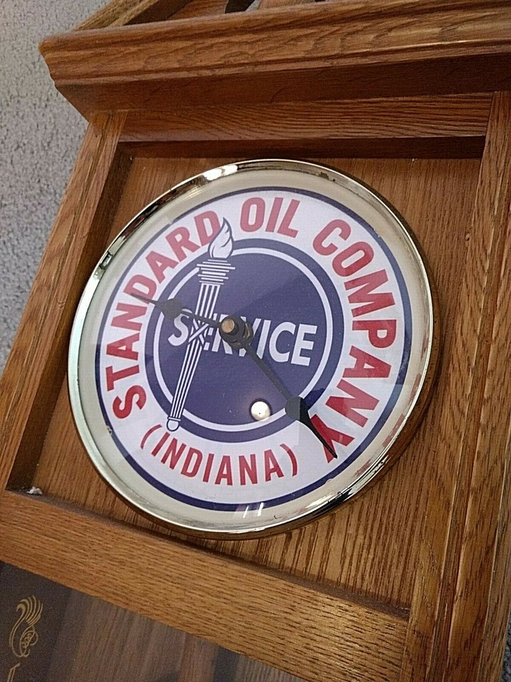 STANDARD OIL GASOLINE VINTAGE GAS & OIL CLOCK.MAN CAVE,GARAGE .GASOLINE ...