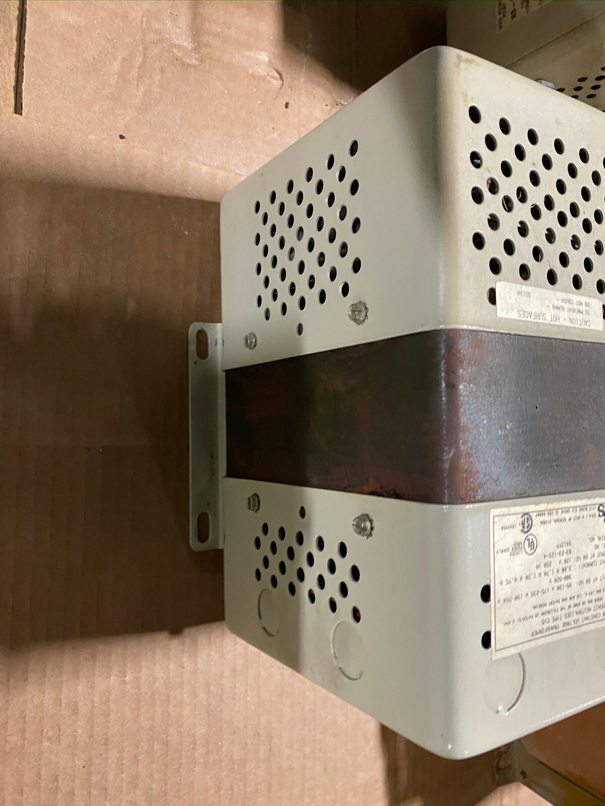 Sola 63-23-125-4 Mini/ Micro Computer Regulator Constant Voltage ...