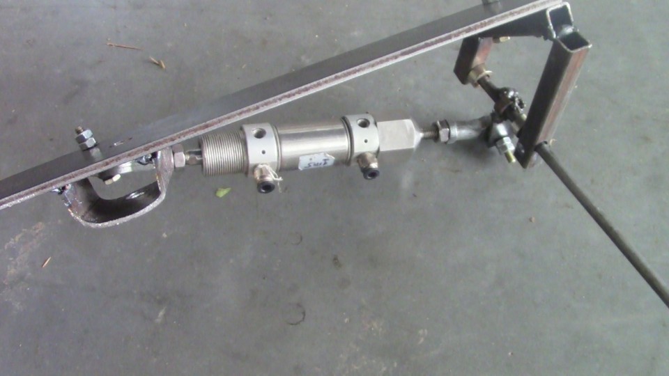 chuck e cheese cyberamic animatronic arms and shoulder bar AS IS | eBay