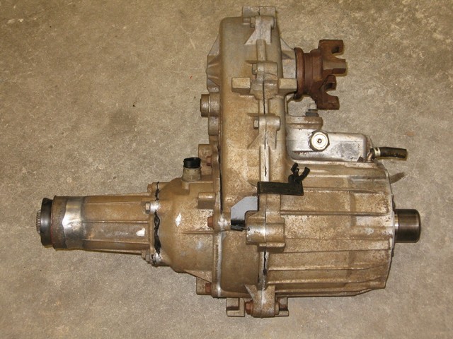 1989 Chevy Blazer 241 C Transfer Case 27 Spline Passenger Drop ...