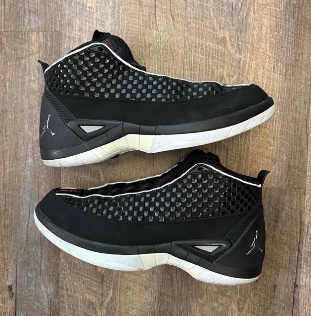 Nike Air Jordan 15 XV Retro SE Black Metallic Silver Size 11 Sneakers ...