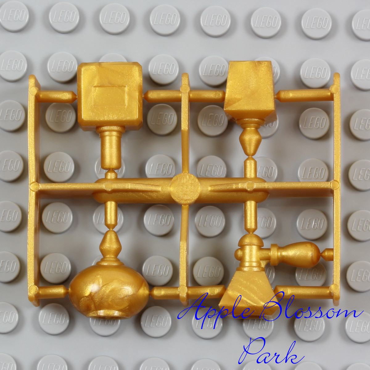 NEW Lego Minifig 4 GOLD PERFUME BOTTLES - Belville Elves Elf Friends ...