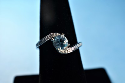 Sterling Silver Genuine Blue Topaz Ring by AVON - Size 10 - NEW - NO ...