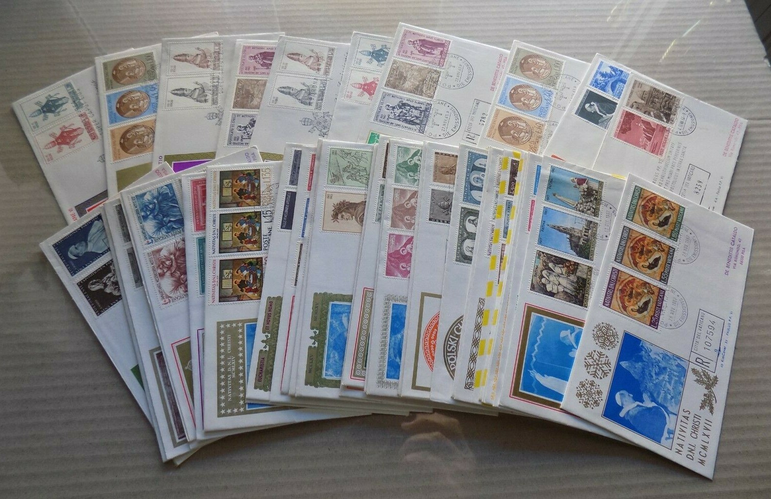 (27) Documenti Storico Filatelici Della Città Del Vaticano 44Pz. Kim ...