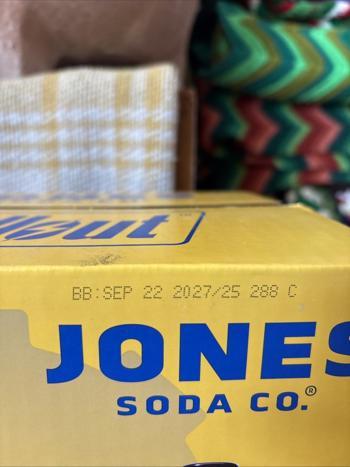 (LIMITED EDITION) Fallout 12oz Jones Soda Vault-Tec Variety 12 Pack ...