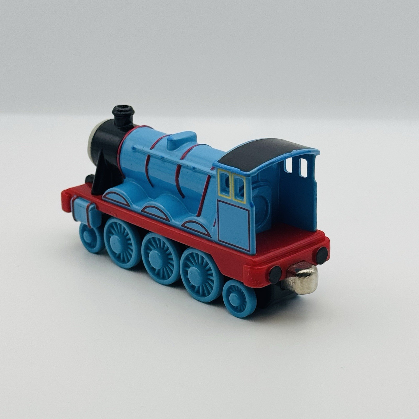 Thomas & Friends - TAKE ALONG/ TAKE N PLAY SURPRISED FACE GORDON TAKES ...