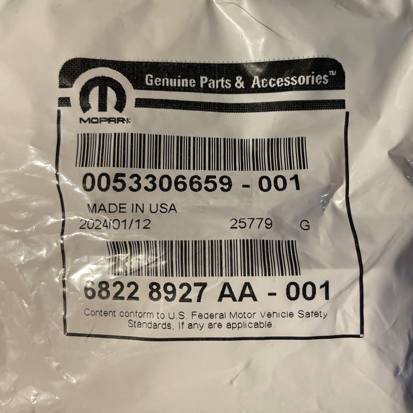 OEM NEW 2014-21 Mopar Jeep Grand Cherokee Limited License Plate Lamp ...