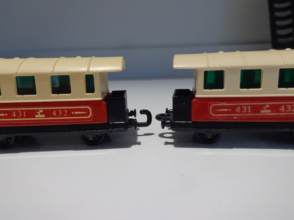 12 Vintage Matchbox Lesney Superfast Trains / Coaches / Container Car ...