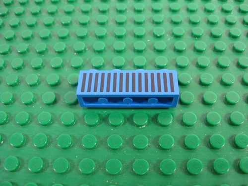 LEGO Blue Brick 1 x 4 w/Black Grille 15 Vertical Lines 6985 6890 ...