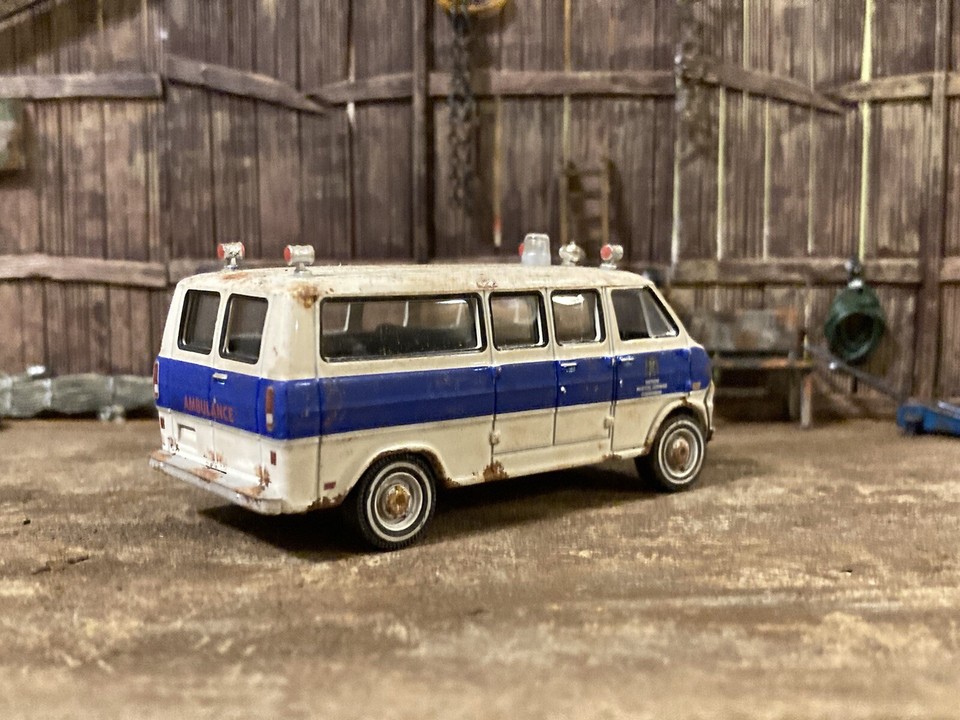1969 Ford Econoline Van Rusty Weathered Custom 1/64 Diecast Ambulance ...