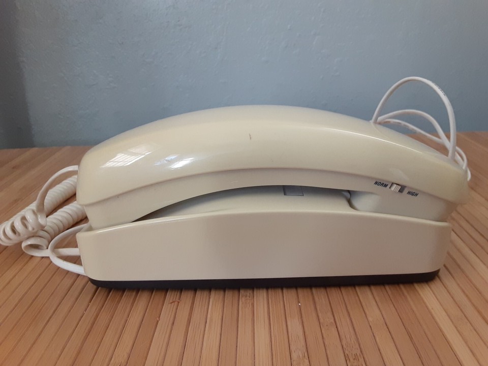 VINTAGE Southwestern bell freedom phone telephone IVORY 15-key push ...