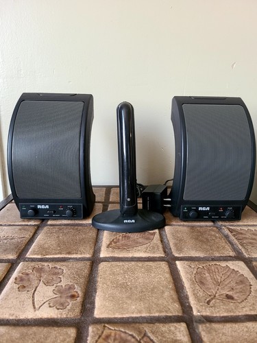 RCA Wireless 2 Black Speakers with 900 MHz Signal Transmitter 150 ...