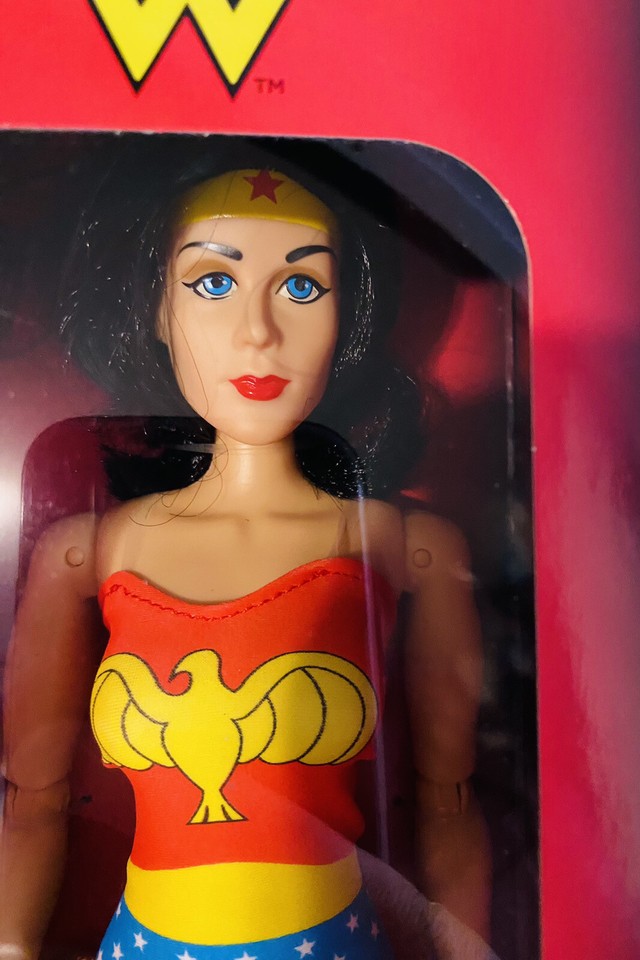 2018 MEGO DC WONDER WOMAN LIMITED EDITION CLASSIC 14" FIGURE TARGET ...