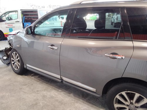 NISSAN PATHFINDER 10/13-04/21 LEFT REAR OUTER DOOR HANDLE, R52 | eBay