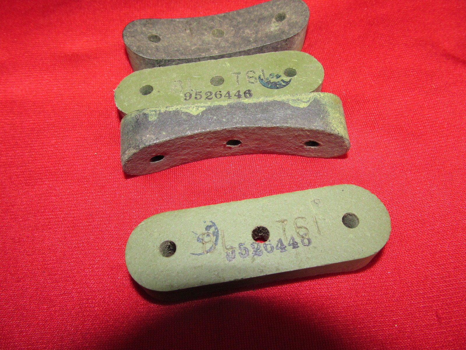 Lot of 4 each Goodyear Meggitt ABS Brake lining puck 9526446-2 | eBay