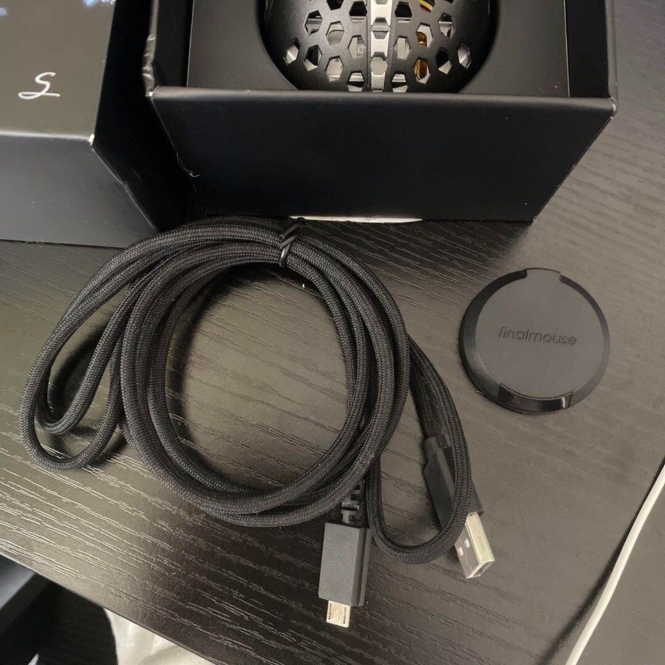 Finalmouse Starlight Pro - The Last Legend Small - Opened, Never Used ...