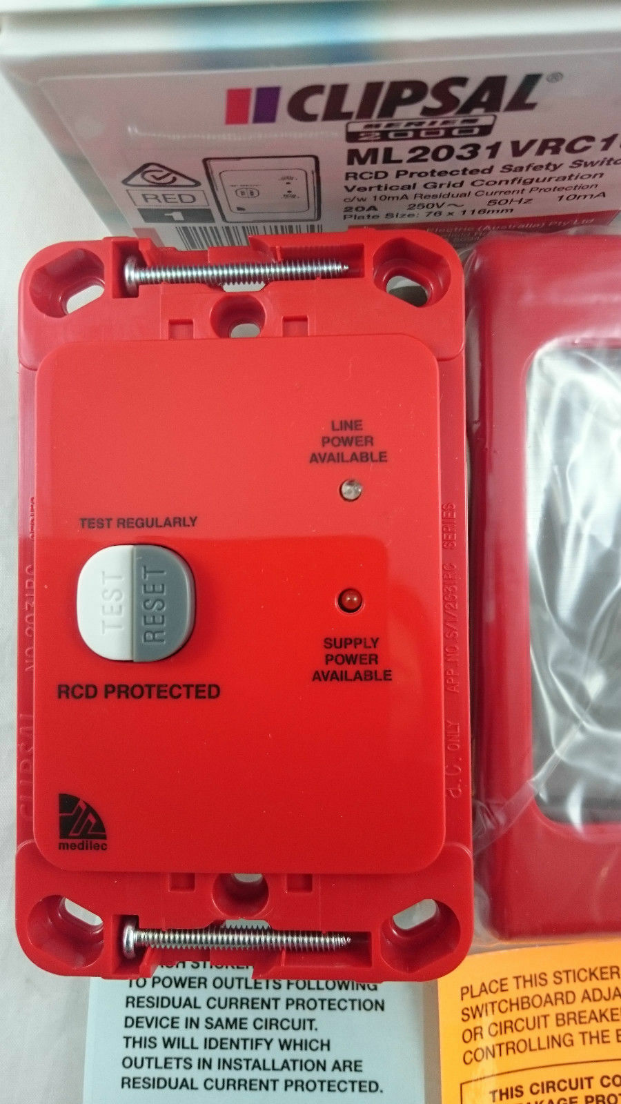 Clipsal ML2031VRC10 RED RCD Protected Safety Switch 2 Pole 20A 10mA ...