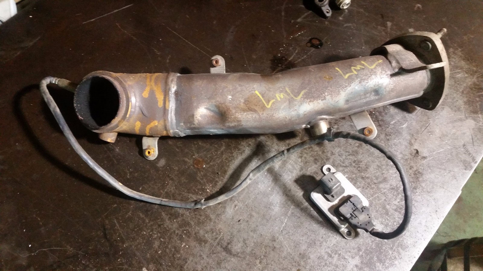 11+ 2011 6.6l 6.6 Turbo Downpipe LML Duramax Diesel 12643610 12642310 ...