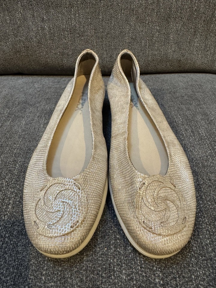 The Flexx Bon Bon Wedge Slip On Ballet Flats Pewter Silver Metallic ...