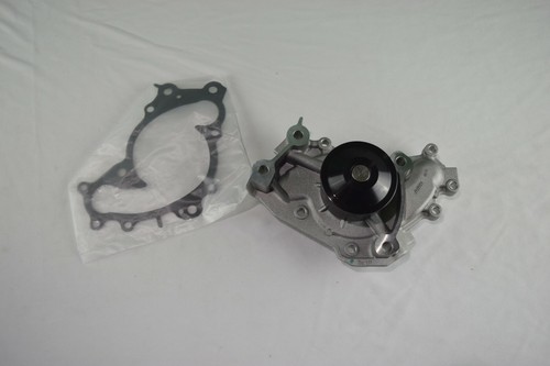 AISIN WATER PUMP W/ GASKET Fits: Toyota and Lexus 1610029085 | eBay