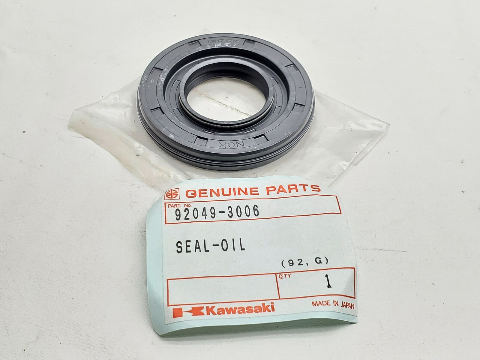New Kawasaki NOS 92049-3006 Oil Seal DCY30629 82-95 JS550 85-92 JS440 ...