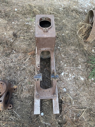 Good Block for 2HP WATERLOO BOY H Or K Model Hit and Miss Antique Gas ...