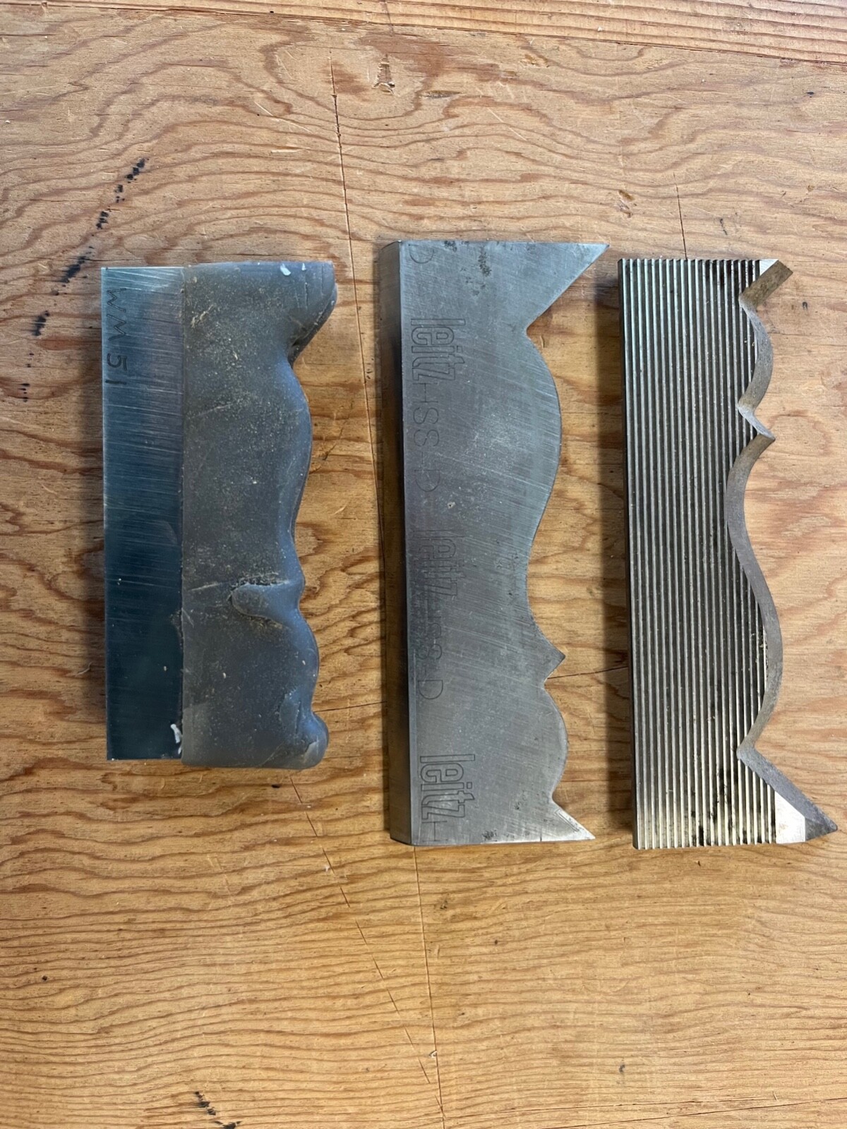 Lot #1 - 2 pair Moulder/Shaper Corrugated Knives | eBay