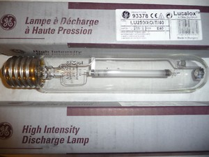 Bulb GE Lucalox 22453 LU250/OX/T/40 250W 93378 E40 street light .. 34 ...