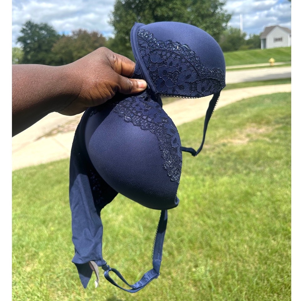 Victoria's Secret Body By Victoria Padded Perfect Shape Bra Size 36DD ...