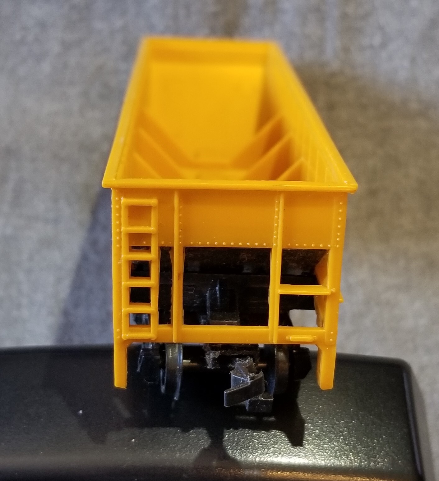 Bachmann 1028 UNION PACIFIC 40' 42' Open 4-Bay Hopper UP 518125 Be ...