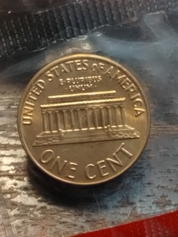 1970 D LINCOLN MEMORIAL CENT VINTAGE COIN COLLECTIBLE UNCIRCULATED MINT ...
