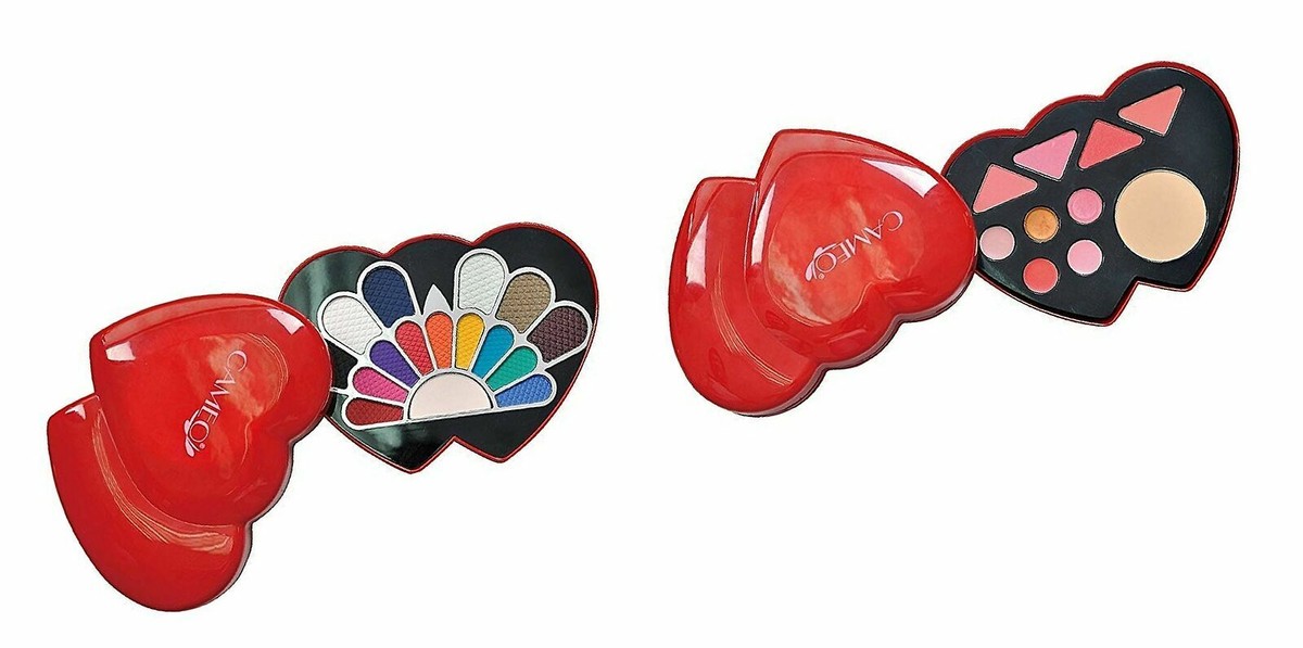 Double Heart Makeup Kit | Saubhaya Makeup