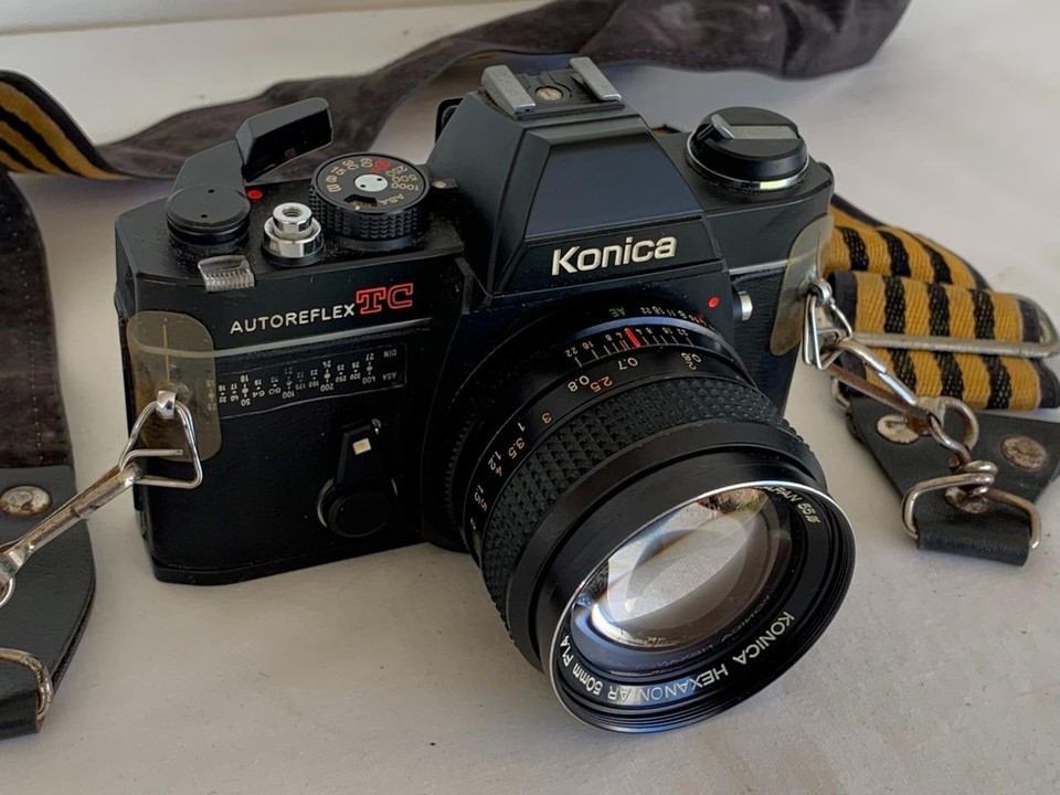 VINTAGE KONICA AUTOREFLEX TC FILM CAMERA + AR 50mm HEXANON LENS ...