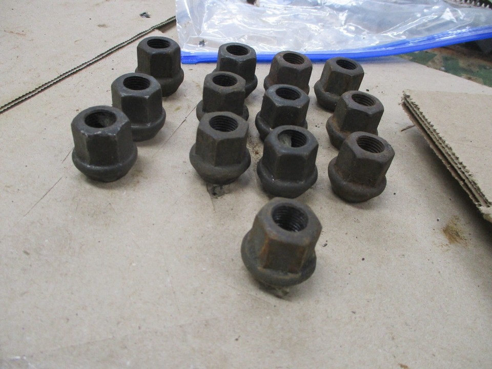 Lot of 1929 Pierce Arrow 133 Wire Wheel Lug Nuts (11) Pieces | eBay
