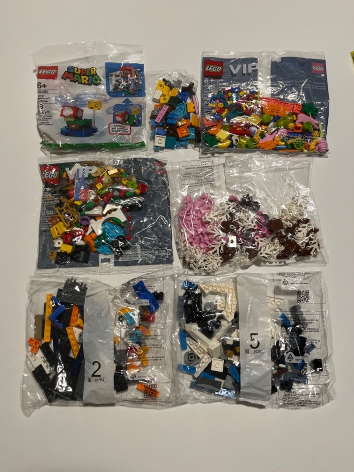 New in Package Lego Loose Sealed Bag Lot VIP Lunar Fun Pink Frogs Dots ...