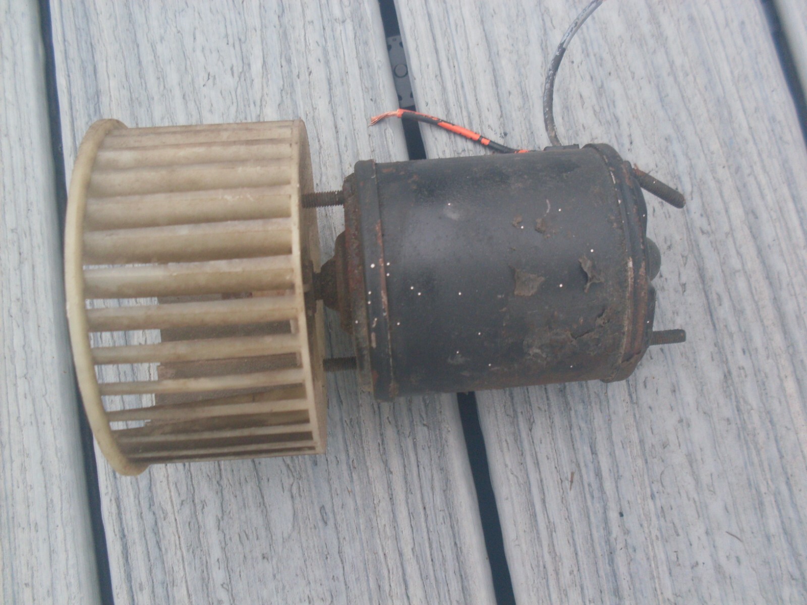 1970-1974 Barracuda Challenger CUDA Mopar E-Body Heater Blower Motor | OE