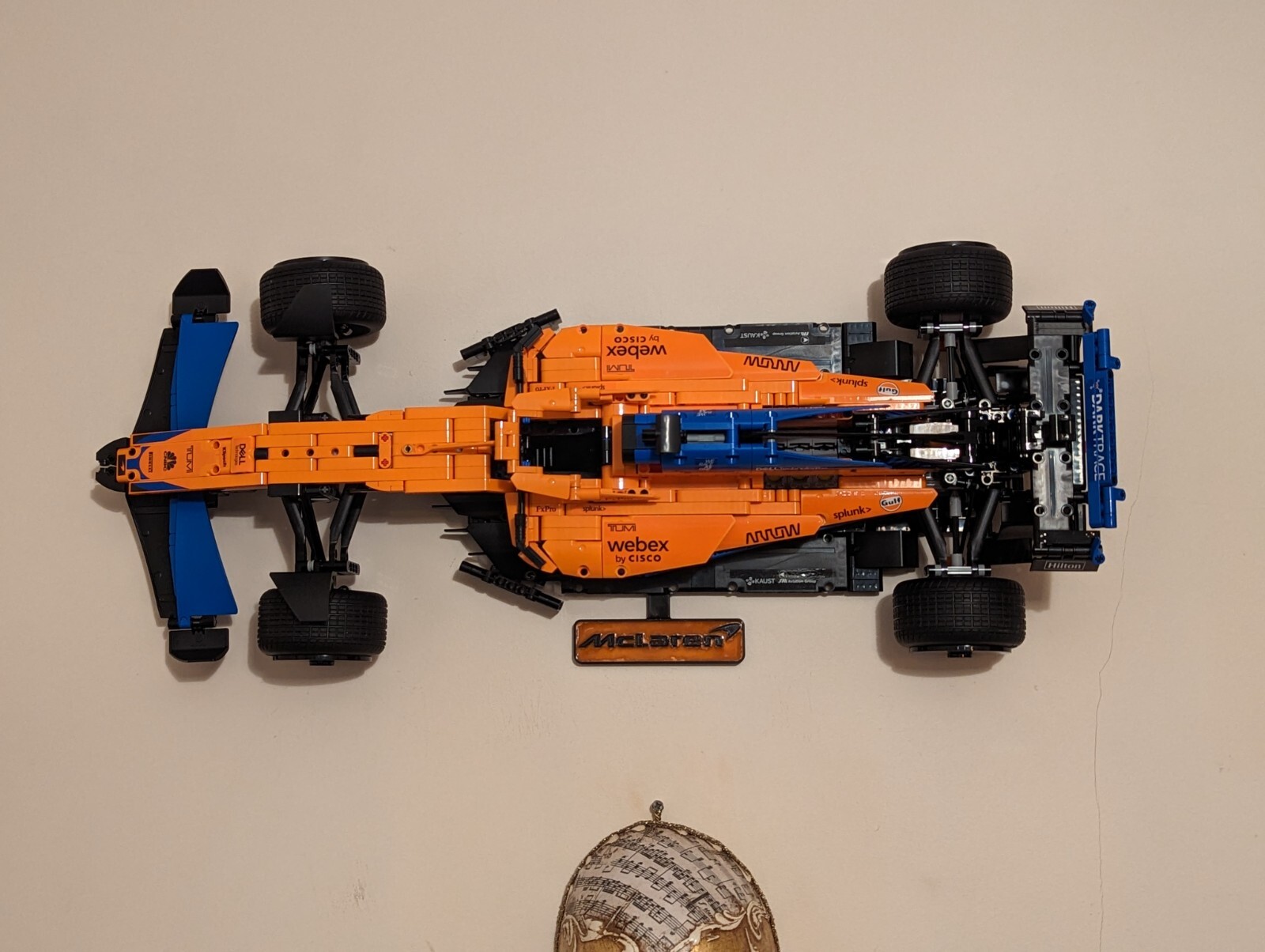 LEGO TECHNICS 2022 MCLAREN F1 CAR 42141 WALL MOUNT | eBay UK