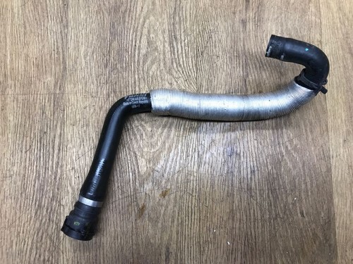Porsche Macan 2017 engine water coolant pipe hose 95B819332B Petrol ...