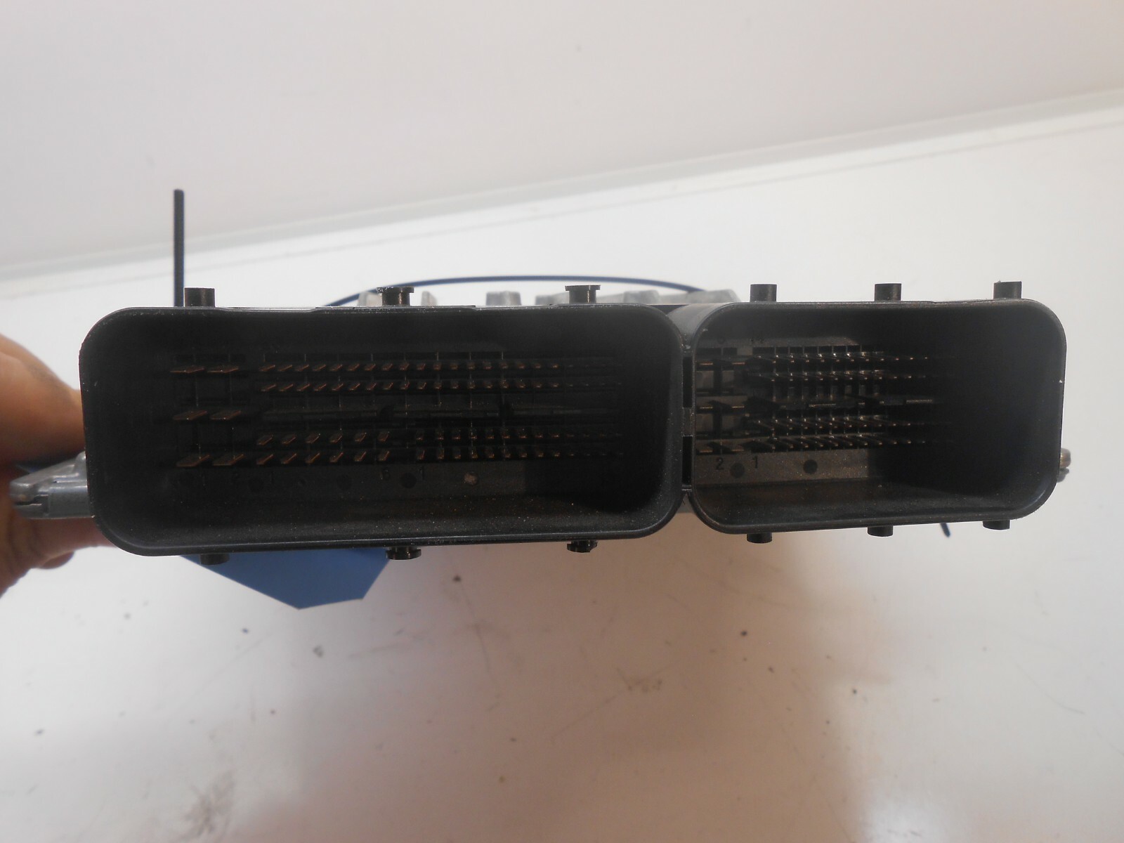 2007 BMW X3 E-83 SIEMENS ENGINE CONTROL MODULE OEM 7567609 IC 51223 ...