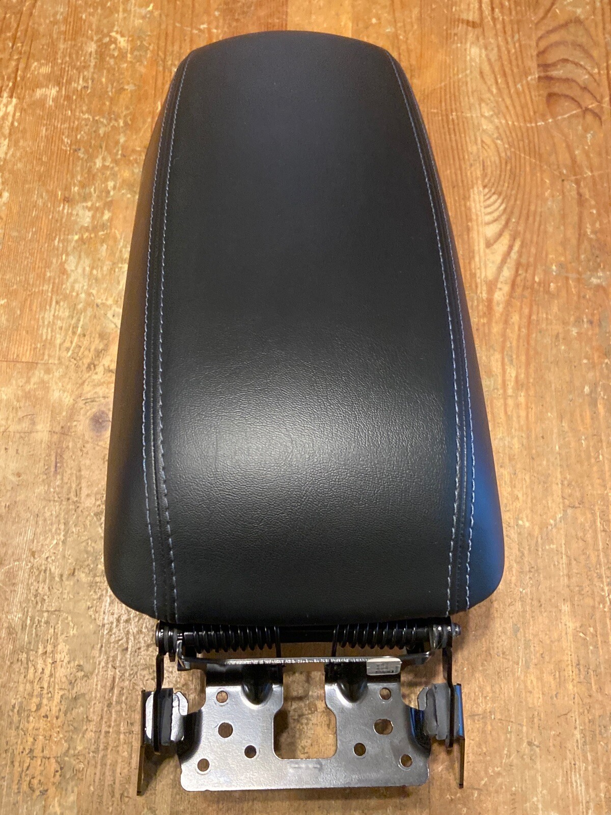 14-20 JEEP CHEROKEE CENTER CONSOLE ARMREST ARM REST LID TOP LEATHER ...