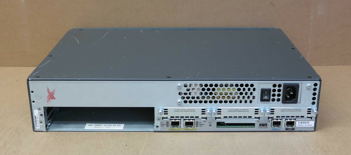 Cisco Router 2600 Cisco 2600 Series Multiservice Router, Model 2612