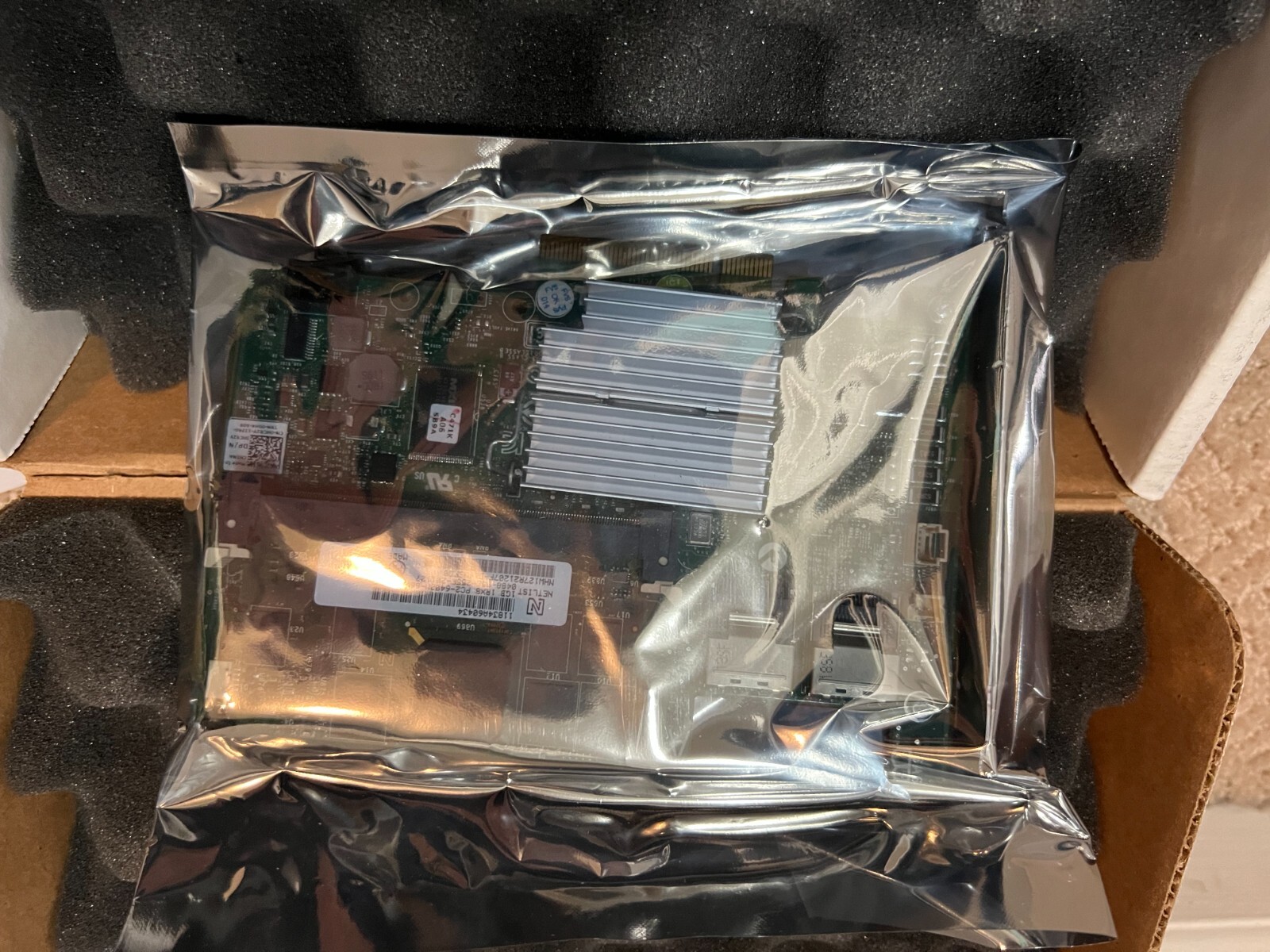 Dell PERC H700 Integrated (H700i) Adapter (H700a) 8-Port Internal SAS ...