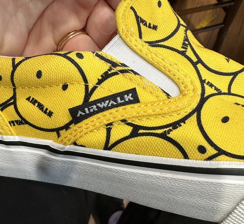 AIRWALK Size 9 Yellow Smiley Face 628 Cushioned Canvas Women’s Sneakers ...